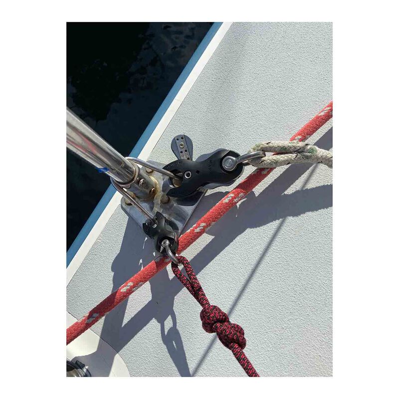 SEA SNAP SEA-Snap™ 10mm Pin, 800Kg SWL, Snap Shackle | West Marine