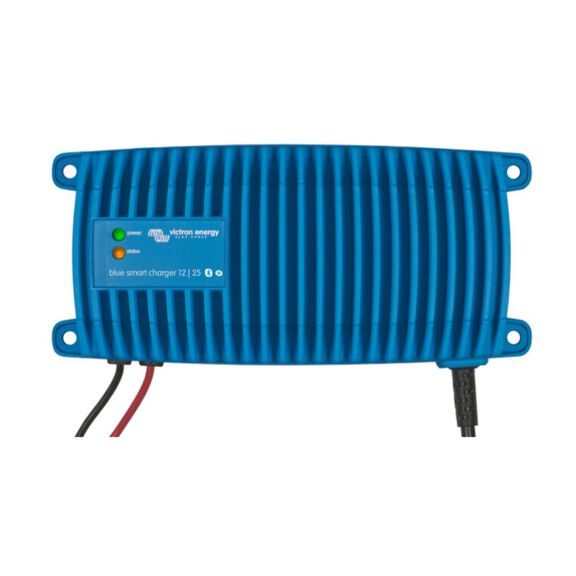VICTRON Victron Energy Blue Smart IP67 Charger 12/13(1) 120V NEMA 5-15
