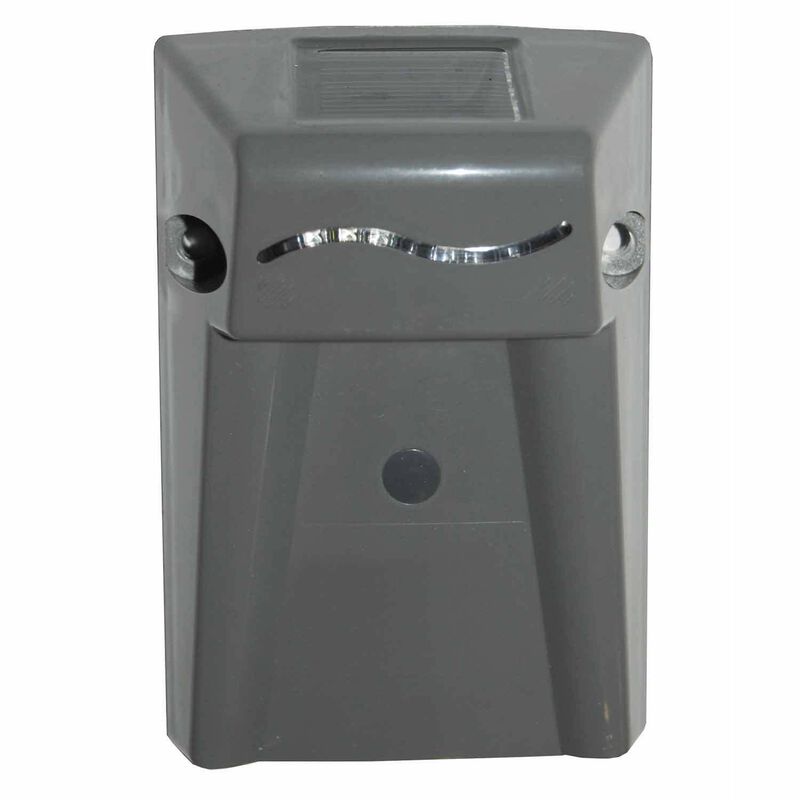 WEST MARINE LED Solar Dock Lighting, Piling, 3-Color | West Marine