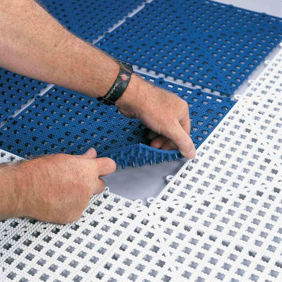 Dri-Dek Panels for Boat Decks, Showers & Bays