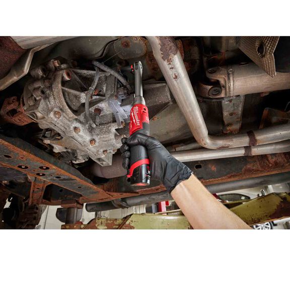 MILWAUKEE M12 FUEL™ 3/8" Extended Reach High Speed Ratchet