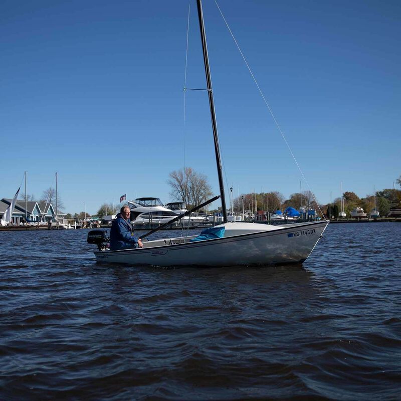 MERCURY MARINE 5hp Propane Sail Power Outboard, 25" Shaft | West Marine