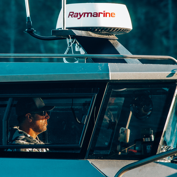 Raymarine Quantum 2 Q24D Doppler Radar - 18" with 15m Cable