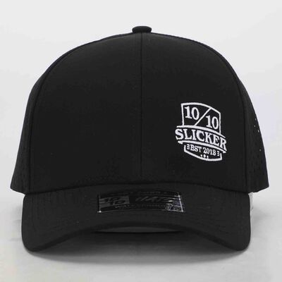 10/10 SLICKER BEAUT | West Marine