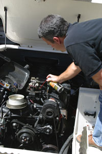 Where to Buy Boat Motor Parts | West Marine