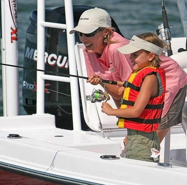 Tips for Fishing with Kids | West Marine