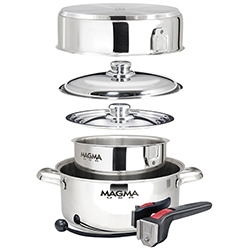 How to Maximize Space on a Small Boat | West Marine | West Marine