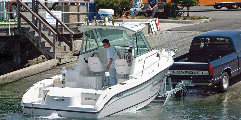 Dock Talk: 20 Launch Ramp Mistakes and How to Avoid Them | West Marine