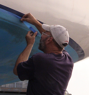 How to Bottom Paint a Boat – DIY Guide to Bottom Painting | West Marine
