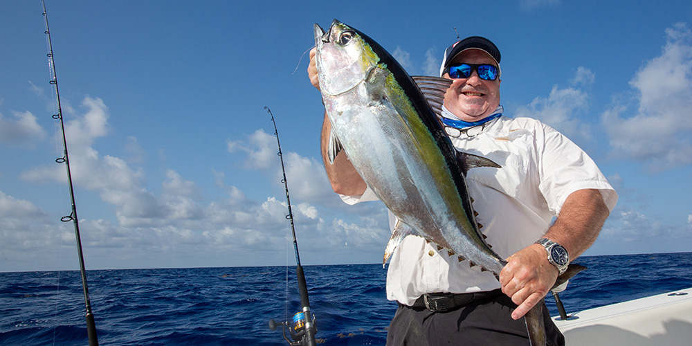 How to Catch Tuna: Top Gear and Proven Techniques | West Marine