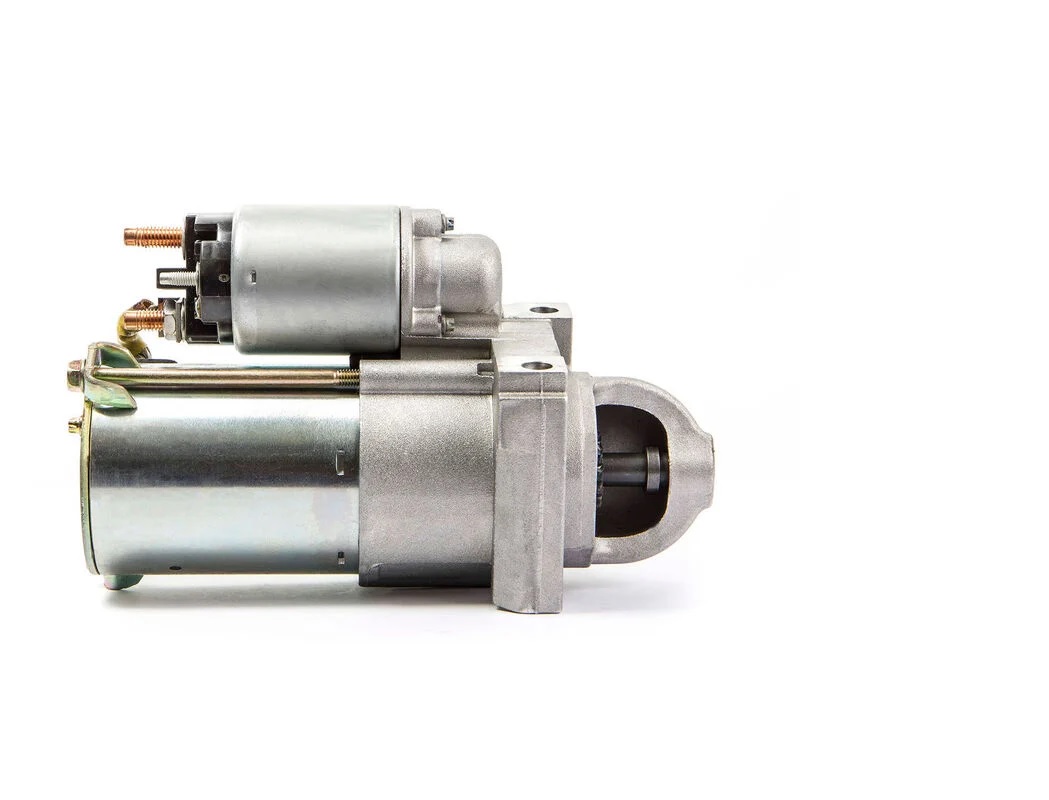 4-Stroke Engine Starters: Electric vs Hydraulic & Spring | West Marine